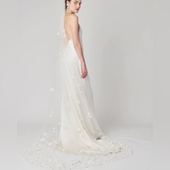 Alexandra Grecco | Other | Alexandra Grecco Lennon Cathedral Veil ...